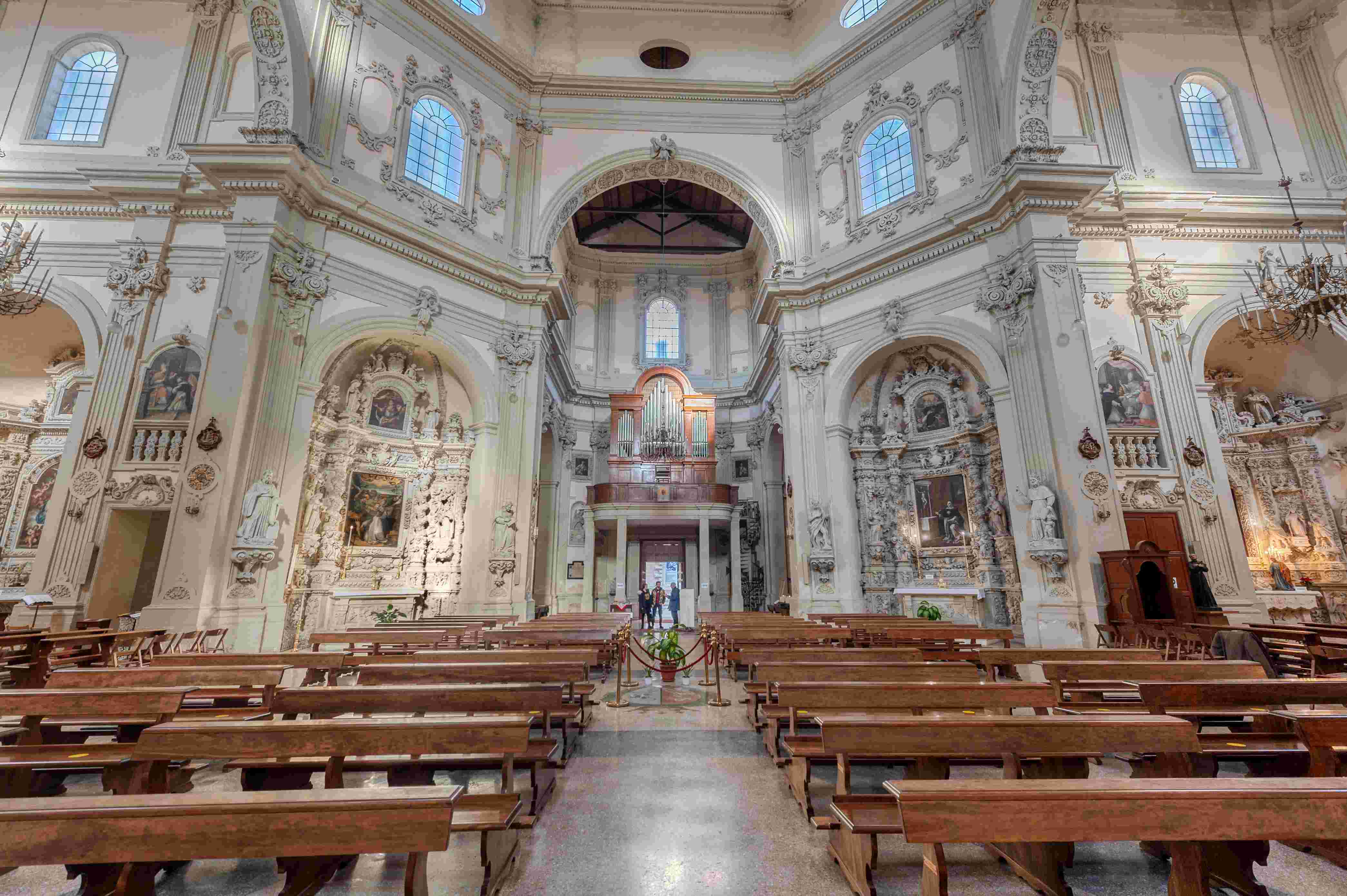 Chiesa Benedettine Lecce Il Santuario E Il Monastero Benedettino Di